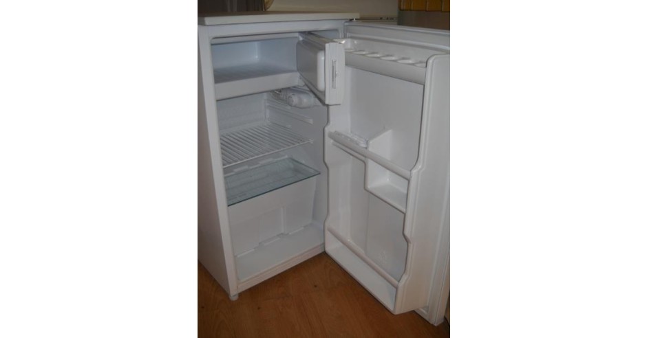 Frigider mic LineTech GN1101 | arhiva Okazii.ro