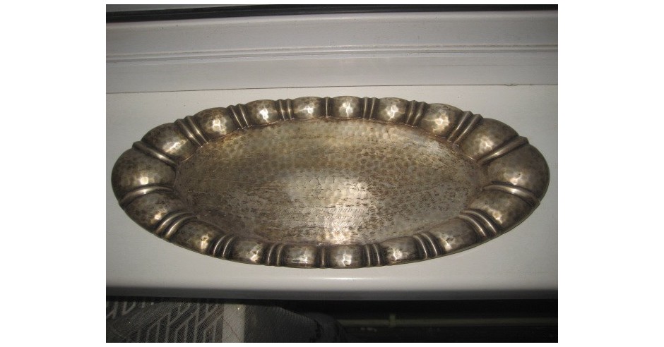 Tava mica veche in stil baroc marca Prima N.S. cu marcaj pelican si ...