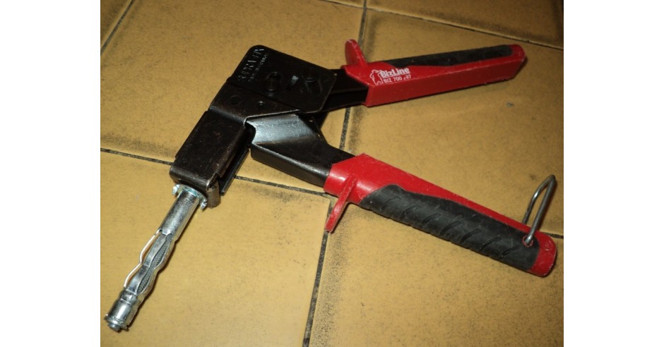 BIZLINE BIZ 700297 -CLESTE PT DIBLURI/ANCORE MOLLY/RIGIPS | arhiva ...