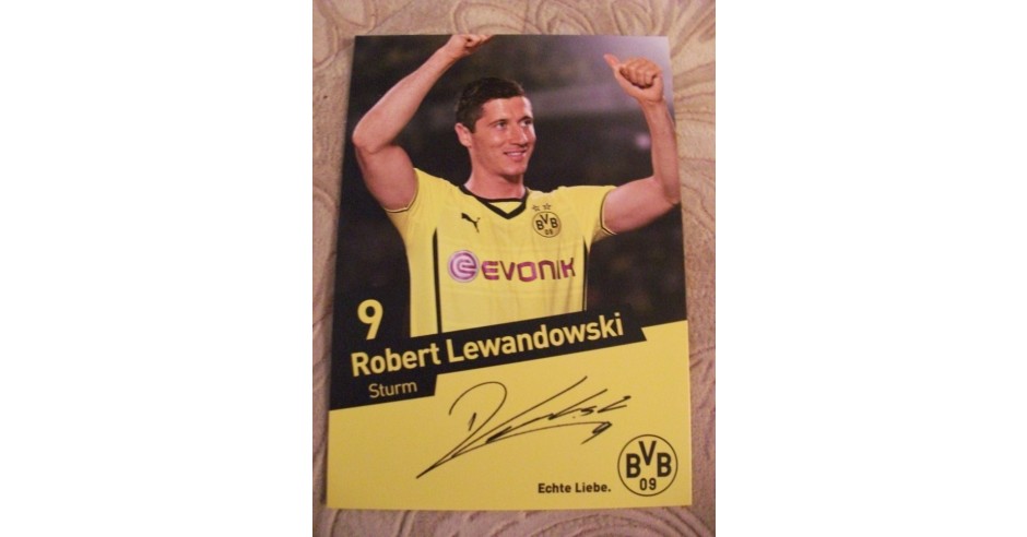 FOTBAL - POZA CU AUTOGRAF, ROBERT LEWANDOWSKI, BORUSSIA DORTMUND ...