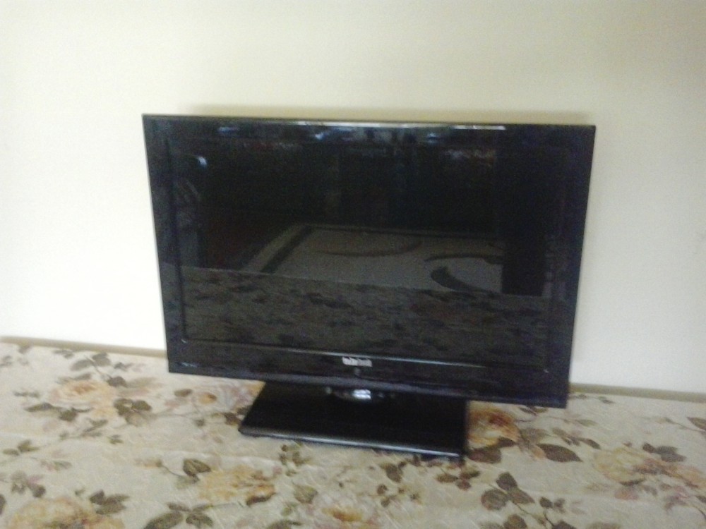 Vand TV Teletech,model LED 16912,diagonala 35 cm,ideal pt bucatarie sau ...