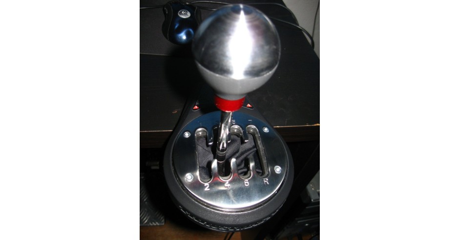 Volan Thrustmaster T500 RS schimbator TH8 (Xbox PC PS3) | arhiva Okazii.ro