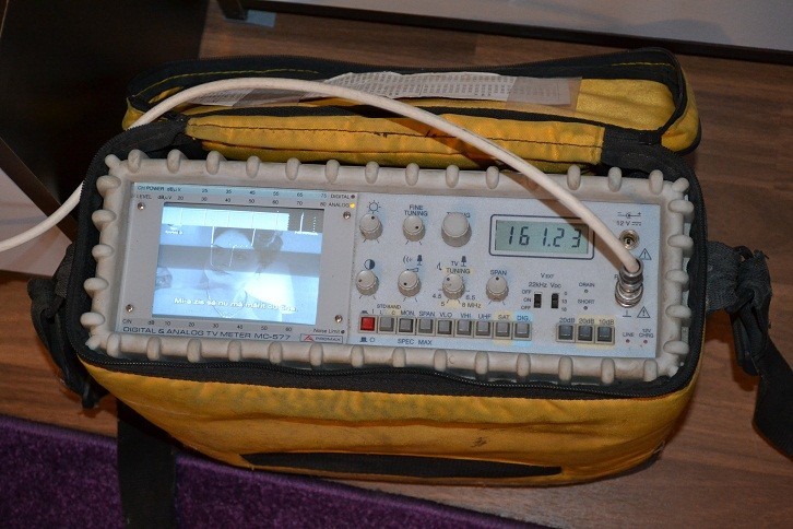 Analizor spectru CATV si SAT promax mc 577 | arhiva Okazii.ro