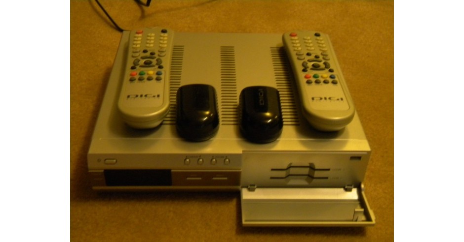 RECEIVER DIGI TV DUBLU, 2 TV, 2 TELECOMENZI, 2 SENZORI | arhiva Okazii.ro