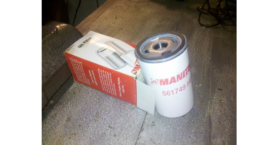 Vand filtru ulei transmisie Manitou 561749 HE | arhiva Okazii.ro
