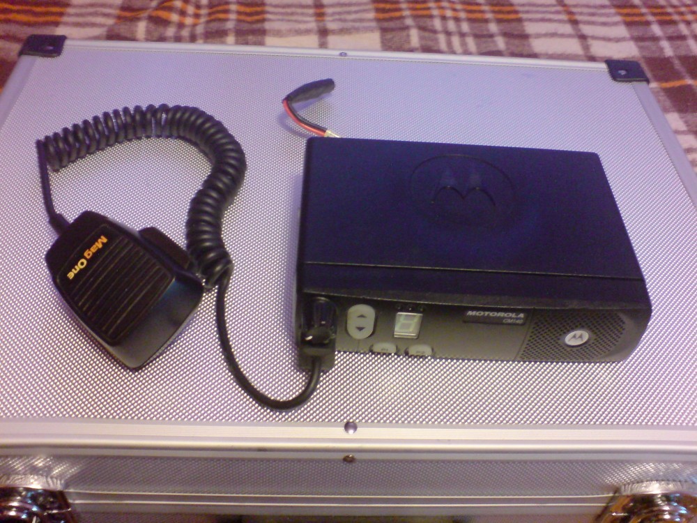 Statie Taxi Motorola CM140 | arhiva Okazii.ro