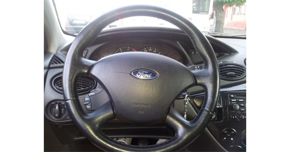 Volan Piele + Nuca schimbator FORD FOCUS MK1 | arhiva Okazii.ro