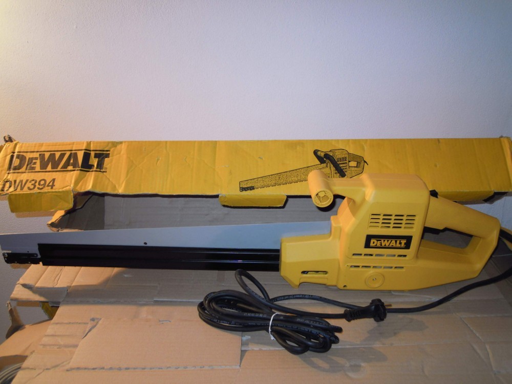 Fierastrau aligator Dewalt DW394 1350 W - pentru taiat boltari BCA ...