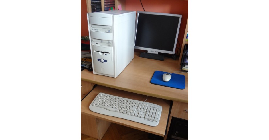 CALCULATOR + MONITOR + TASTATURA + MOUSE | arhiva Okazii.ro