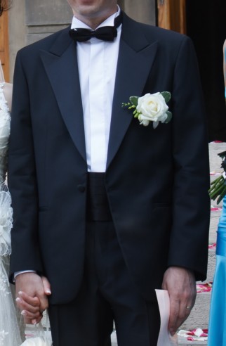 Costume Mire Nunta - Eleganta si Stil Masculin