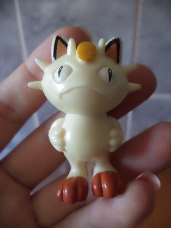 figurina personaj din desene pokemon | arhiva Okazii.ro