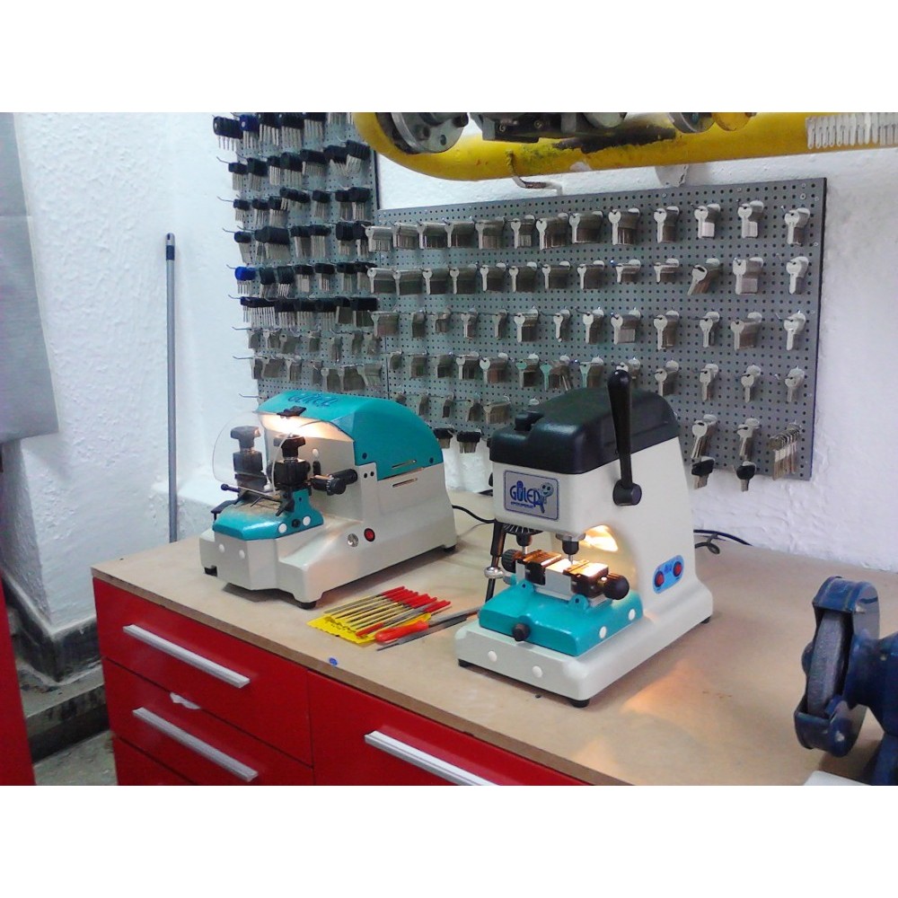 masini de copiat chei si chei brute | arhiva Okazii.ro