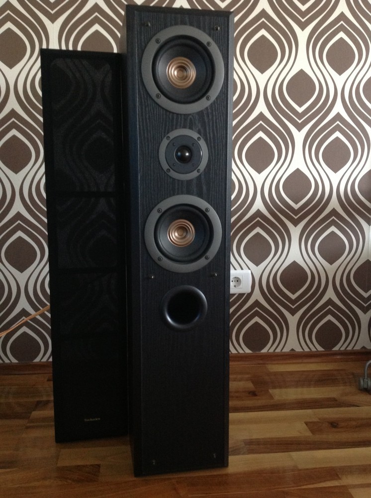 Technics SB-T200, boxe podea tip coloana, bas reflex, poze reale ...