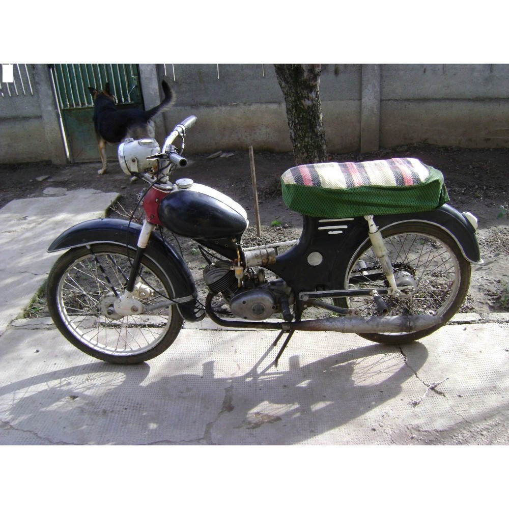 Motoreta Carpati Okazie motor Nou piese originale | arhiva Okazii.ro