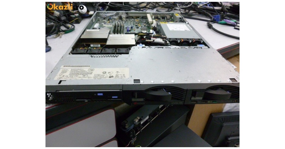 Server IBM X336 8837-21U, 1 x Intel Xeon 3,2 GHZ, 2GB DDR2 ECC, 2 x 36 ...