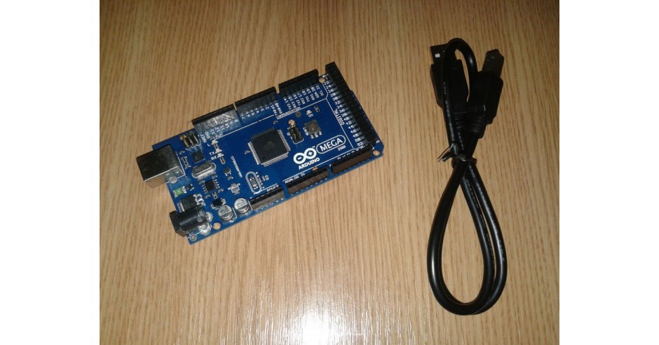 ARDUINO MEGA2560 V3 + cabluri/breadboard/led-uri | Okazii.ro