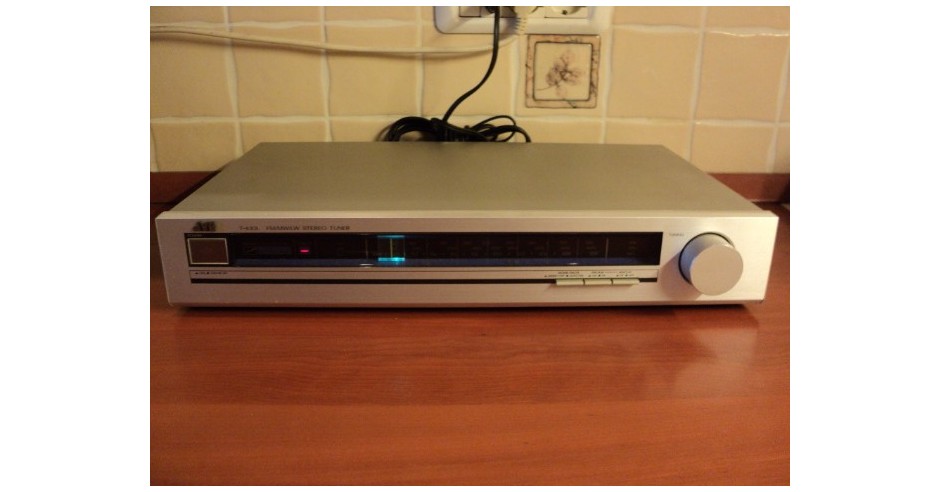 tuner digital JVC TK 10L | arhiva Okazii.ro