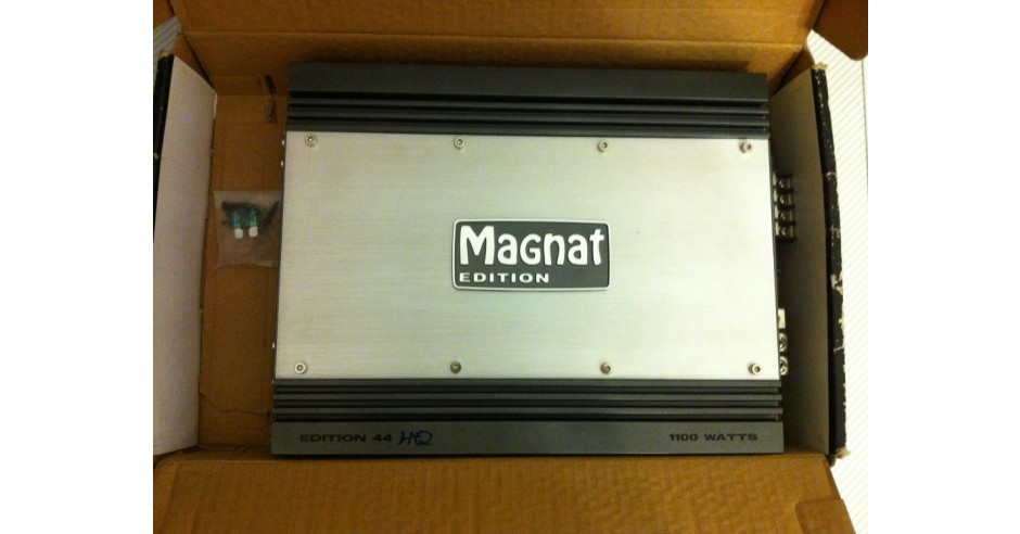 Statie Auto Magnat Edition 44 HQ 1100 WATT 4 canale | arhiva Okazii.ro