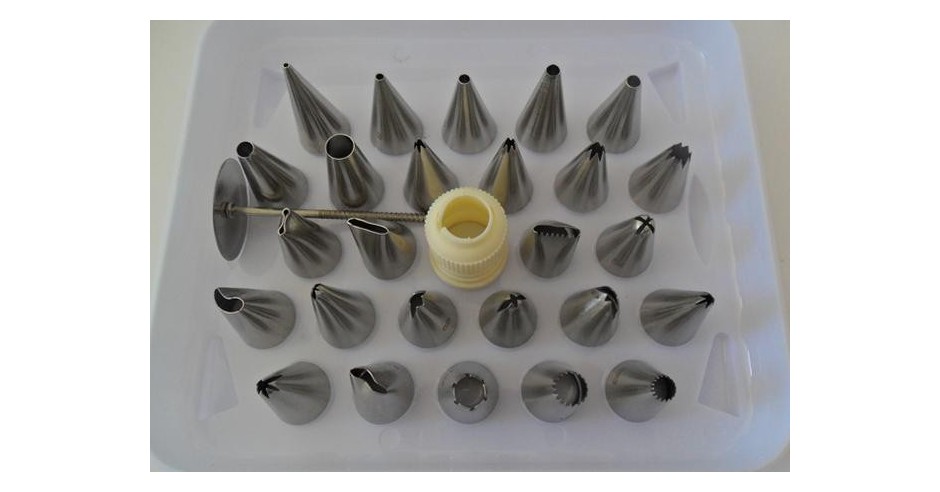 DUIURI,SPRITURI,POSURI pentru decoratiuni prajituri,torturi | arhiva ...