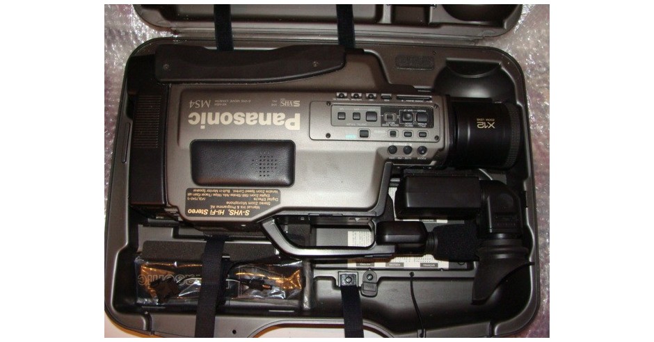 Camera video PANASONIC MS4 (identic M9000) VHS si SVHS - CA NOUA ...