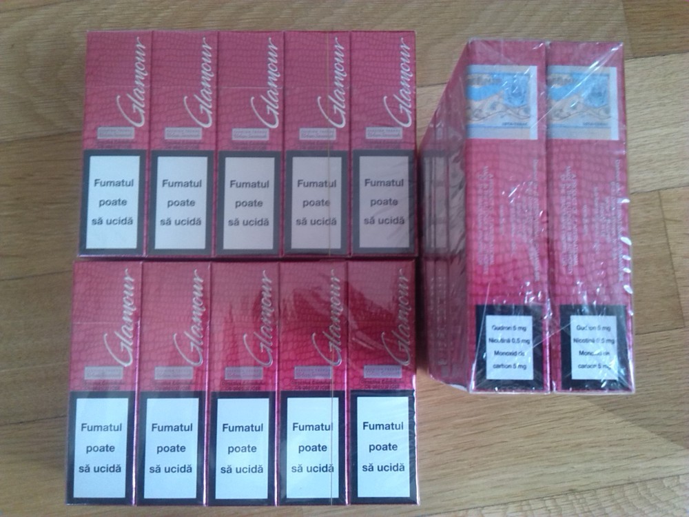 Vand tigari Glamour roz si verde, timbrate Romania | arhiva Okazii.ro