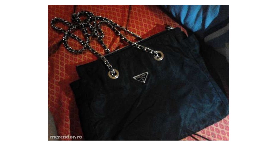 Geanta PRADA originala Milano, ITALY, Geanta de umar, Medie, Negru ...