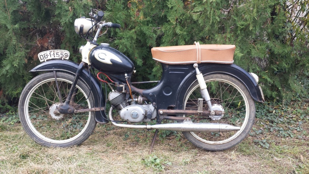 Motoreta Carpati Super anii 1960 | arhiva Okazii.ro