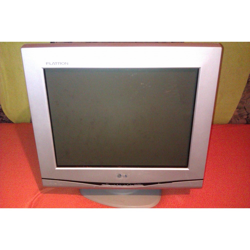 PENTRU DEPANATORI Monitor CRT 19 inchi - LG Flatron F900P - cu cod ...