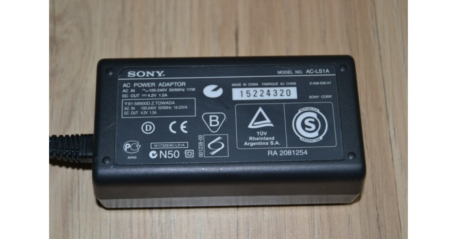 ALIMENTATOR / INCARCATOR SONY 4.2V 1.5A 11W MODEL AC-LS1A | arhiva ...