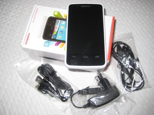 Vodafone Smart Mini (Vodafone 875) alb. | arhiva Okazii.ro