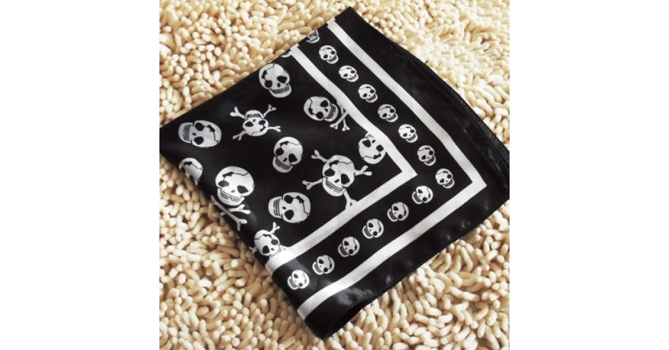 Esarfa cu cap de mort / Esarfa cu cap de schelet /Esarfa motociclisti ...