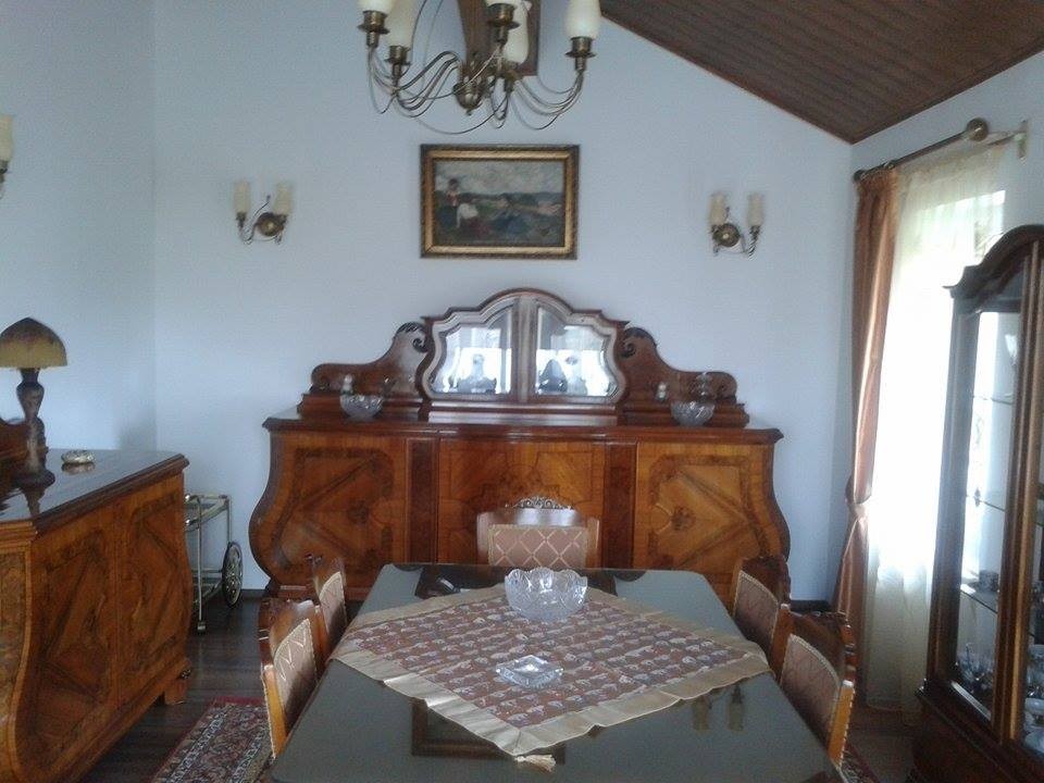 Mobila veche - Cumpara cu incredere de pe Okazii.ro.