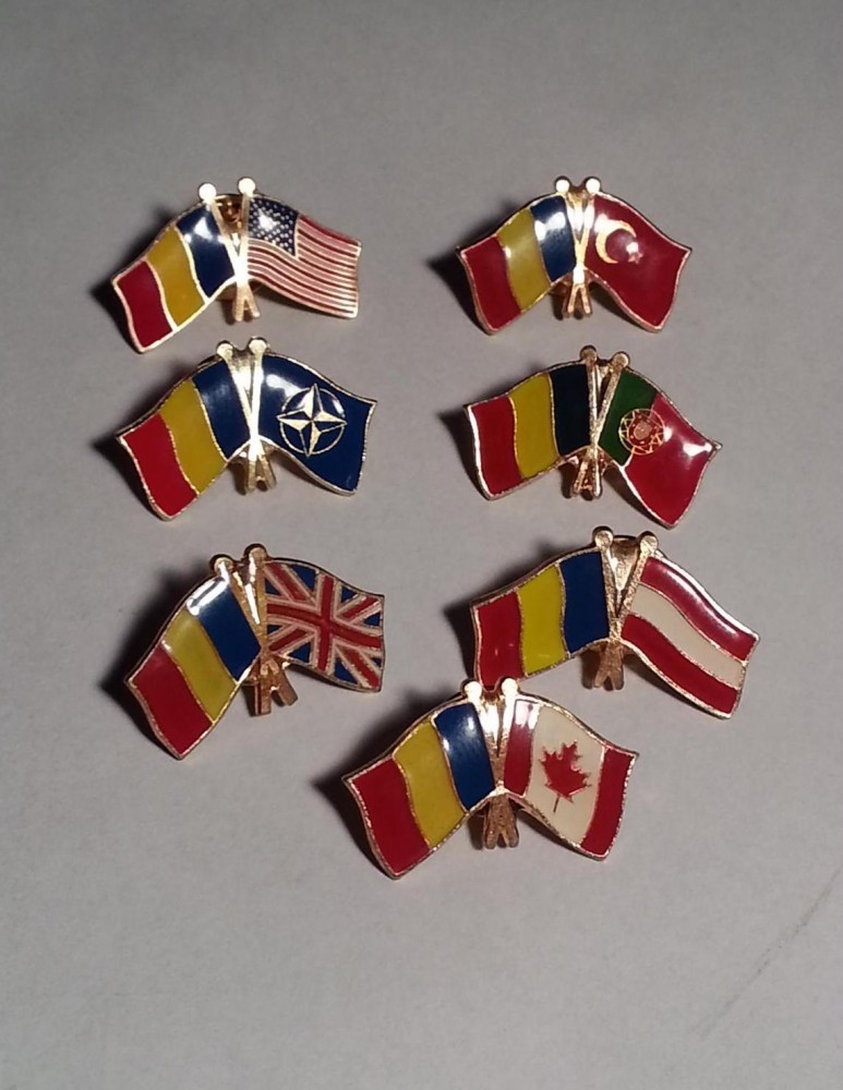 Insigna PIN steag Romania USA Anglia Turcia Austria Canada Portugalia ...