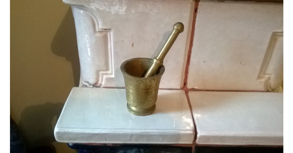 MOJAR VECHI CU PIULITA DIN BRONZ MASIV GRAVAT MANUAL SI MARCAT INITIALE ...