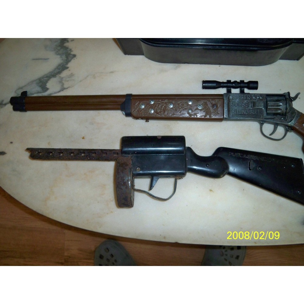 Pusca granicereasca anii 60-70 Romania plus pusca cu capse Germania ...