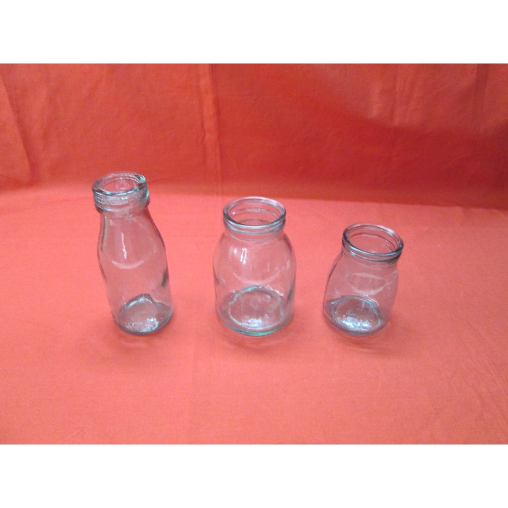 Sticle vechi de sana si iaurt, borcane vechi perioada comunista ...