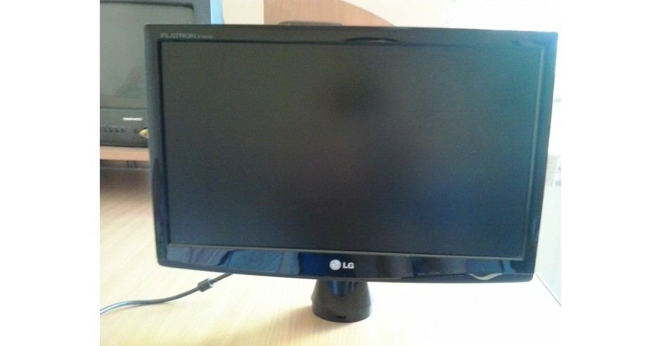 Monitor LG Flatron W1934S wide (19", 1440x900) | arhiva Okazii.ro