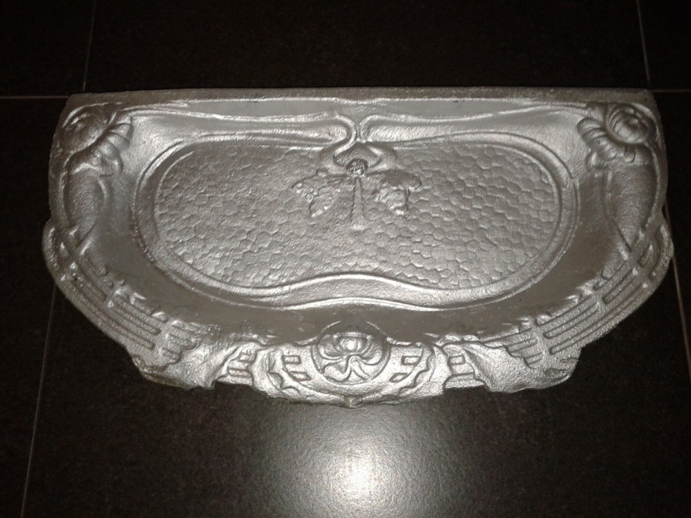 Tava pt soba -semineu veche de pus in fata perioada 1930-40.saseasca ...