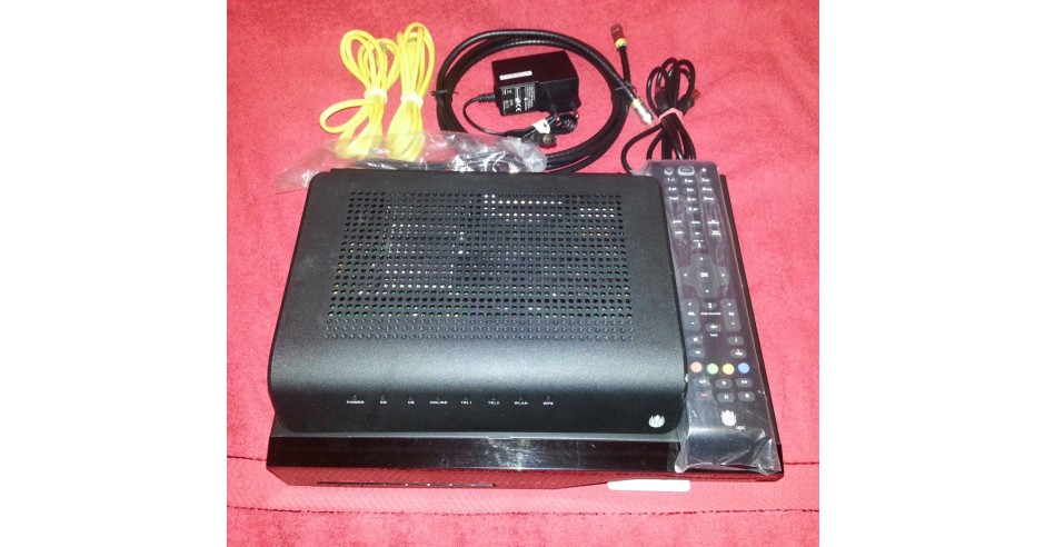 Pachet UPC - Mediabox DCI6221UPC ( hard disc 160GB ) + Modem router ...