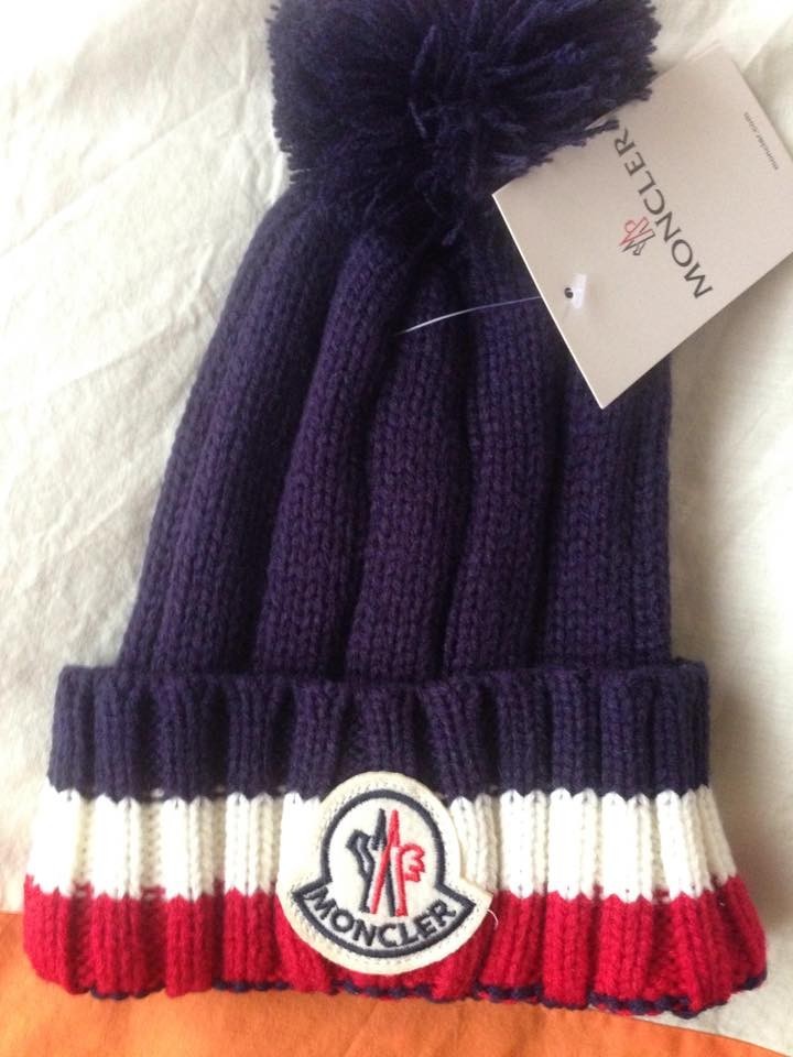 Caciula fes sapca Moncler unisex | arhiva Okazii.ro