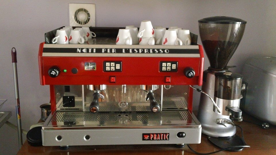 EXPRESOR CAFEA PRATIC PROFESIONAL - Espressor, Automat - Okazii