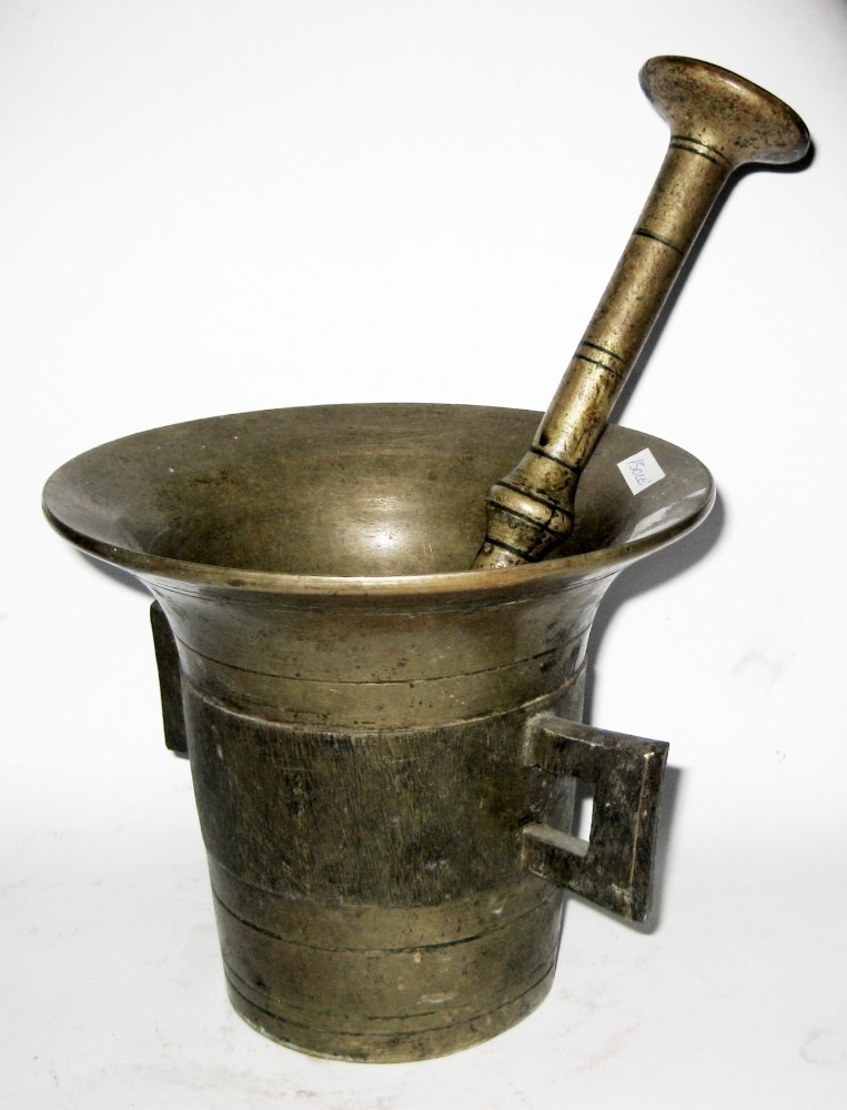 Mojar cu pistil vechi piua mare alama bronz zdrobitor pentru seminte ...