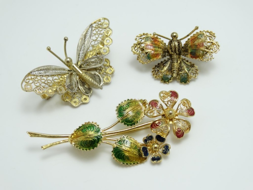 TREI BROSE VECHI CONFECTIONATE DIN ARGINT AURIT,TEHNICA FILIGRAN MANUAL ...