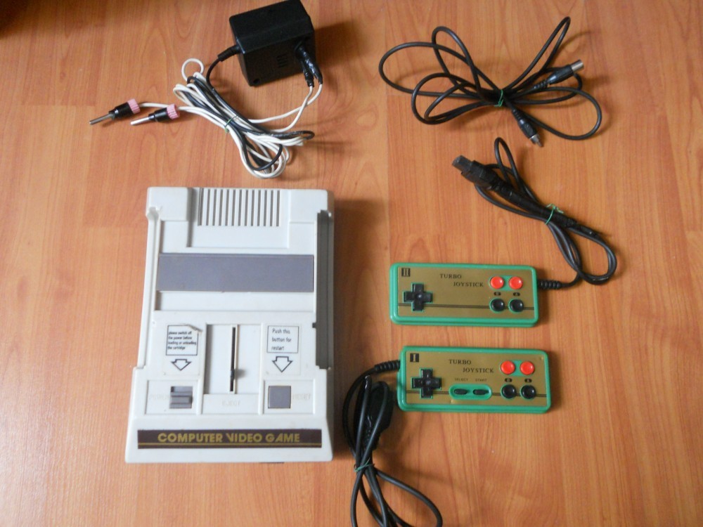 Consola Joc pe televizor NINTENDO MT-999DX .DEFECT! Clona Terminator ...