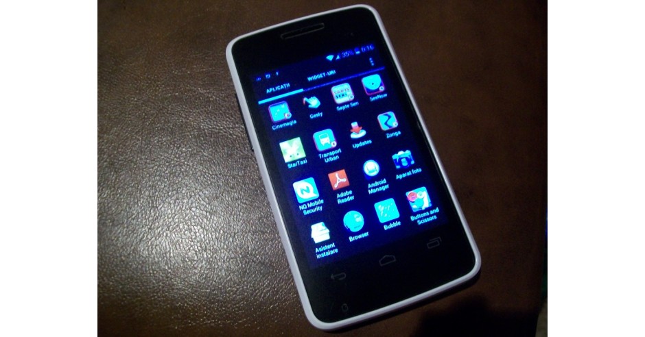 Vodafone Smart Mini (Vodafone 875) | arhiva Okazii.ro