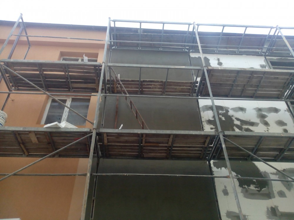 schela metalica zincata de fatada | arhiva Okazii.ro