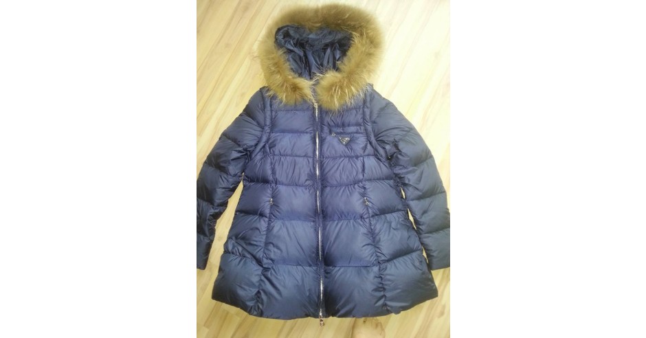 GEACA PRADA- ALBASTRA-cu puf si blana naturala | arhiva Okazii.ro