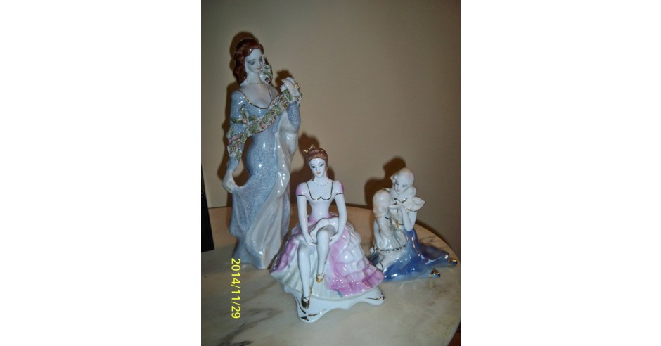 Set trei bibelouri frumoasa portelan | arhiva Okazii.ro