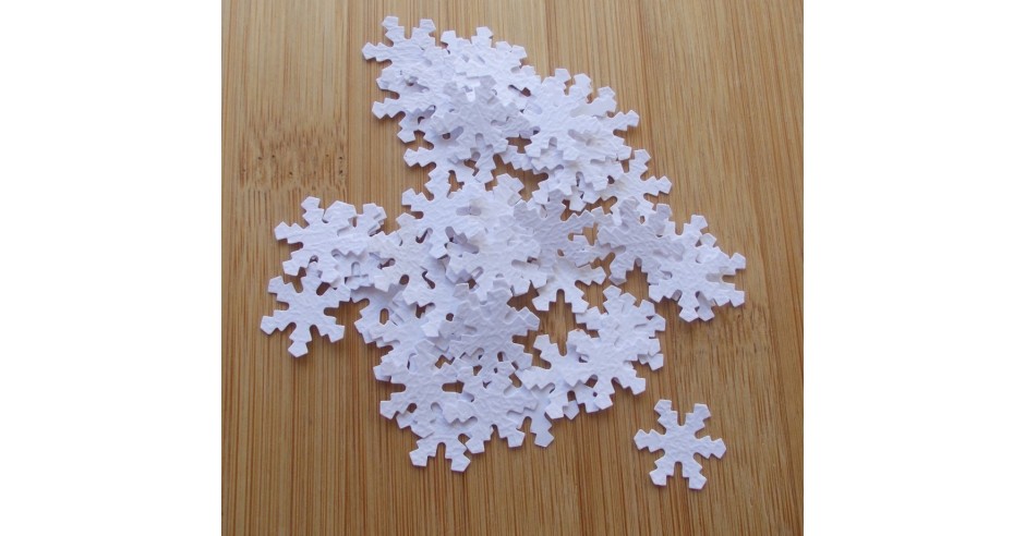 Set forme decupate din carton - fulgi de nea/ zapada - decoratiuni ...