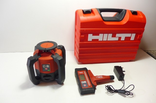 NIVELA LASER HILTI PR 2-HS FABRICATIE 2014 | arhiva Okazii.ro